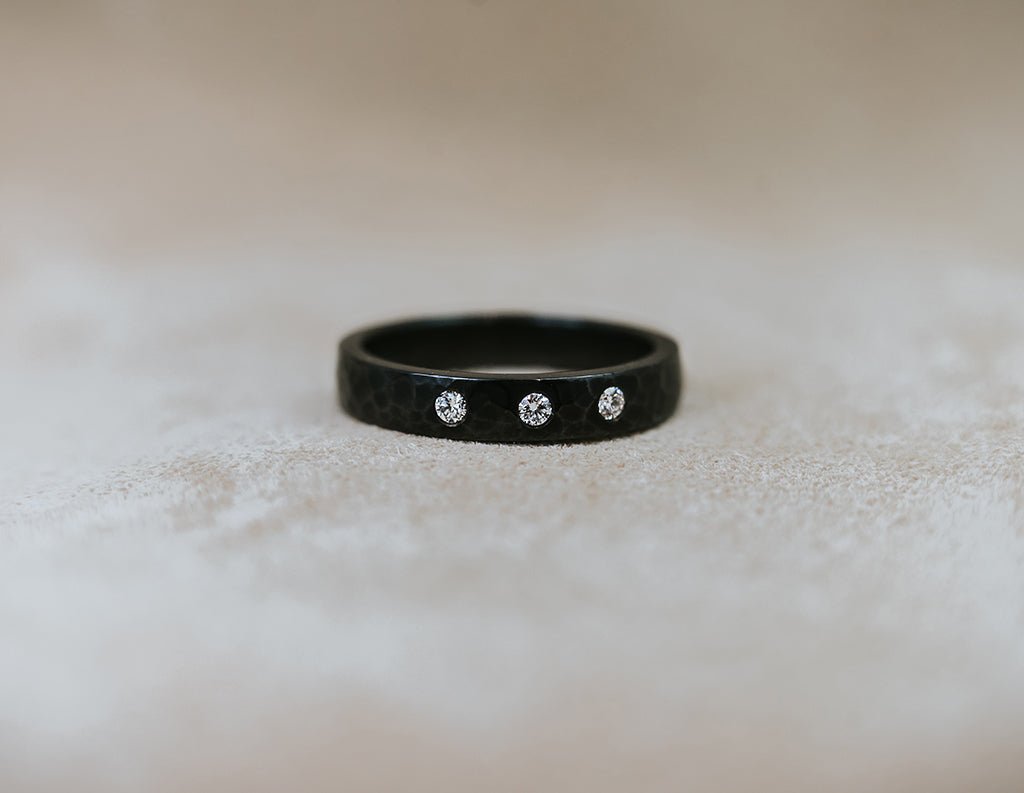 NIOBI || hammered black niobium ring with diamonds – LOFT.bijoux ...